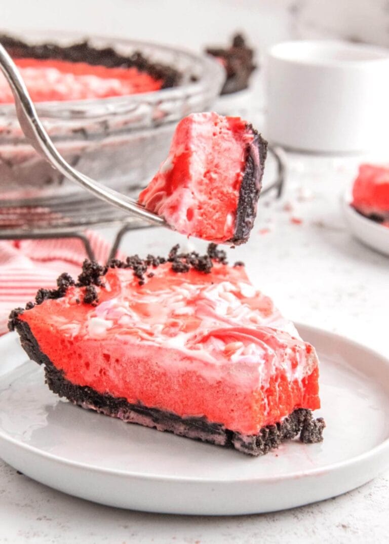 No-Bake Candy Cane Pie - Retro Recipe Box
