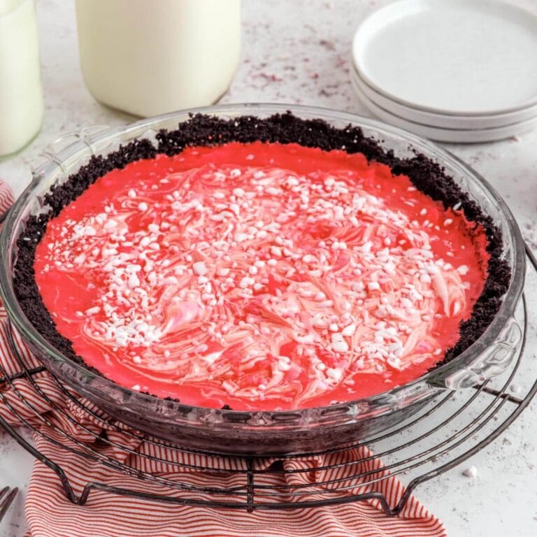No-Bake Candy Cane Pie - Retro Recipe Box